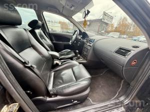 Melns Ford Mondeo 2004 Rīga, ar dzinēja tilpumu 2.00 L un nobraukumu 0 tūkst. km par 1190 €, foto 10 vietnē AUTOMOTO.COM.LV