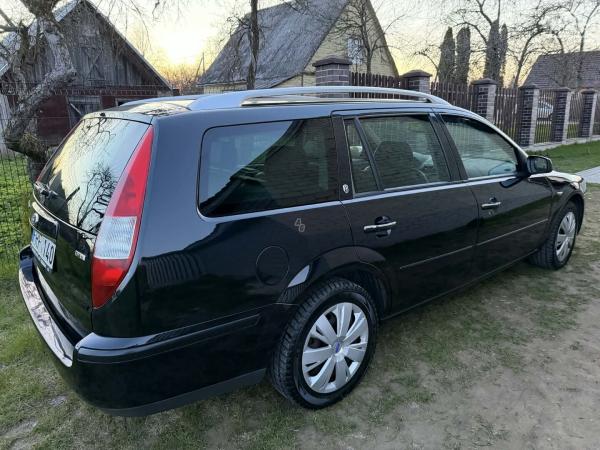 Black Ford Mondeo 2005 in Anyksciai, with an engine capacity of 2.00 L and mileage of 211 thousand km for 1599 €, photo 6 on AUTOMOTO.COM.LV