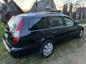 Melns Ford Mondeo 2005 Anykščiai, ar dzinēja tilpumu 2.00 L un nobraukumu 211 tūkst. km par 1599 €, foto 7 vietnē AUTOMOTO.COM.LV