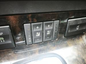 Black Ford Mondeo 2005 in Kaunas, with an engine capacity of 2.00 L and mileage of 250 thousand km for 499 €, photo 9 on AUTOMOTO.COM.LV