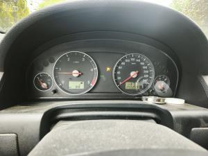 Black Ford Mondeo 2005 in Kaunas, with an engine capacity of 2.00 L and mileage of 250 thousand km for 499 €, photo 10 on AUTOMOTO.COM.LV