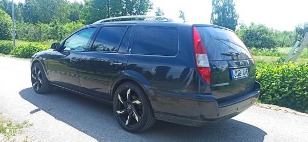 Melns Ford Mondeo 2005 Kauņa, ar dzinēja tilpumu 2.00 L un nobraukumu 298 tūkst. km par 1250 €, foto 2 vietnē AUTOMOTO.COM.LV