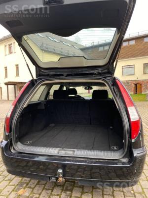 Melns Ford Mondeo 2005 Balvi, ar dzinēja tilpumu 2.00 L un nobraukumu 345 tūkst. km par 400 €, foto 4 vietnē AUTOMOTO.COM.LV