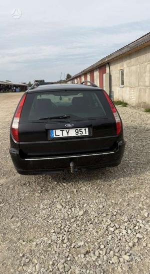 Black Ford Mondeo 2006 in Vilnius, with an engine capacity of 2.00 L and mileage of 402 thousand km for 700 €, photo 5 on AUTOMOTO.COM.LV