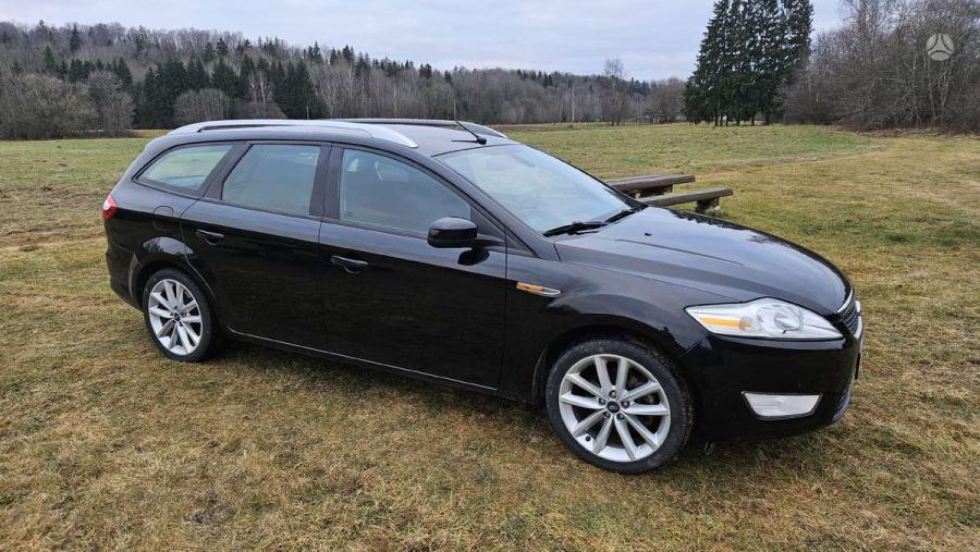 Black Ford Mondeo 2007 in Raseiniai, with an engine capacity of 2.00 L and mileage of 204 thousand km for 2550 €, photo 6 on AUTOMOTO.COM.LV
