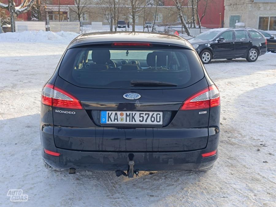 Melns Ford Mondeo 2007 Telšiai, ar dzinēja tilpumu 2.00 L un nobraukumu 300 tūkst. km par 2199 €, foto 7 vietnē AUTOMOTO.COM.LV
