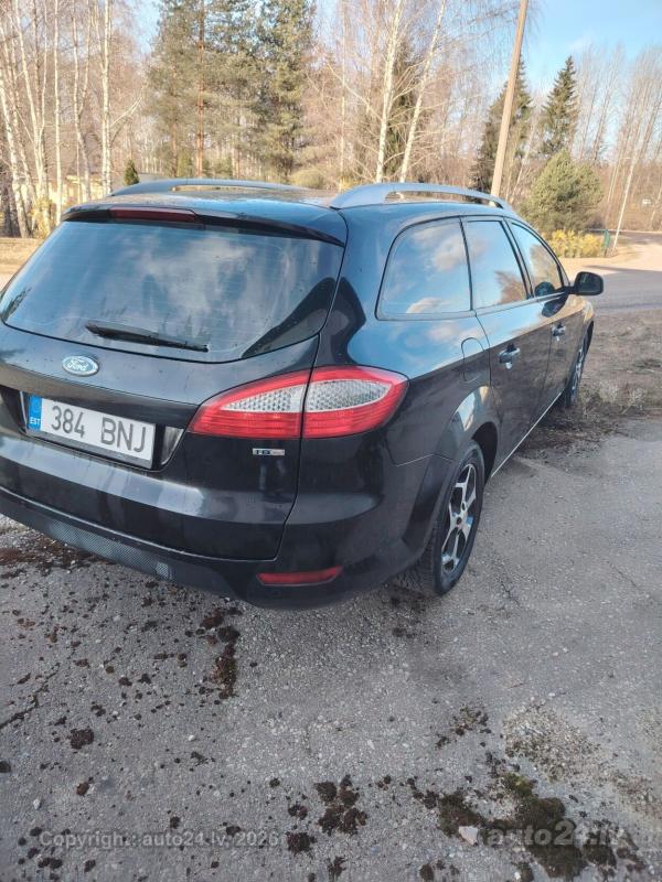 Melns Ford Mondeo 2007 Paide, ar dzinēja tilpumu 2.00 L un nobraukumu 330 tūkst. km par 3500 €, foto 5 vietnē AUTOMOTO.COM.LV