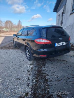 Melns Ford Mondeo 2007 Paide, ar dzinēja tilpumu 2.00 L un nobraukumu 330 tūkst. km par 3500 €, foto 8 vietnē AUTOMOTO.COM.LV
