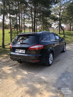 Black Ford Mondeo 2007 in Kelme, with an engine capacity of 2.00 L and mileage of 325 thousand km for 1900 €, photo 3 on AUTOMOTO.COM.LV