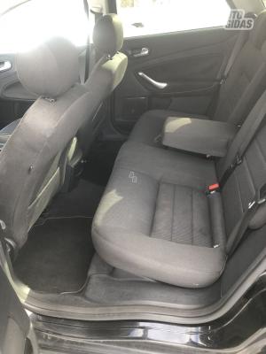 Black Ford Mondeo 2007 in Kelme, with an engine capacity of 2.00 L and mileage of 325 thousand km for 1900 €, photo 8 on AUTOMOTO.COM.LV