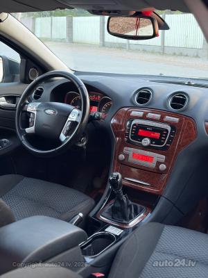 Черный Форд Мондео 2007 в Таллин, объемом двигателя 2.00 л и пробегом 228 тыс. км за 999 €, фото 9 на AUTOMOTO.COM.LV