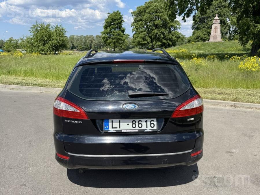 Melns Ford Mondeo 2007 Rīga, ar dzinēja tilpumu 2.00 L un nobraukumu 0 tūkst. km par 2590 €, foto 5 vietnē AUTOMOTO.COM.LV
