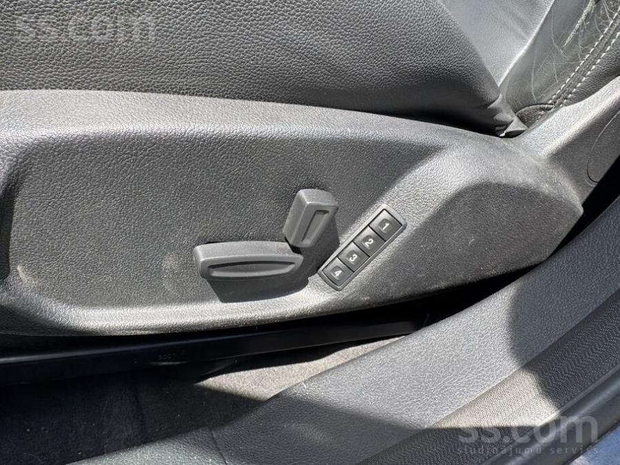 Melns Ford Mondeo 2007 Rīga, ar dzinēja tilpumu 2.00 L un nobraukumu 0 tūkst. km par 2590 €, foto 8 vietnē AUTOMOTO.COM.LV