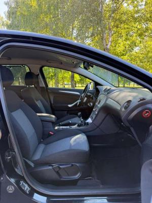 Black Ford Mondeo 2007 in Marijampole, with an engine capacity of 2.00 L and mileage of 285 thousand km for 2500 €, photo 15 on AUTOMOTO.COM.LV
