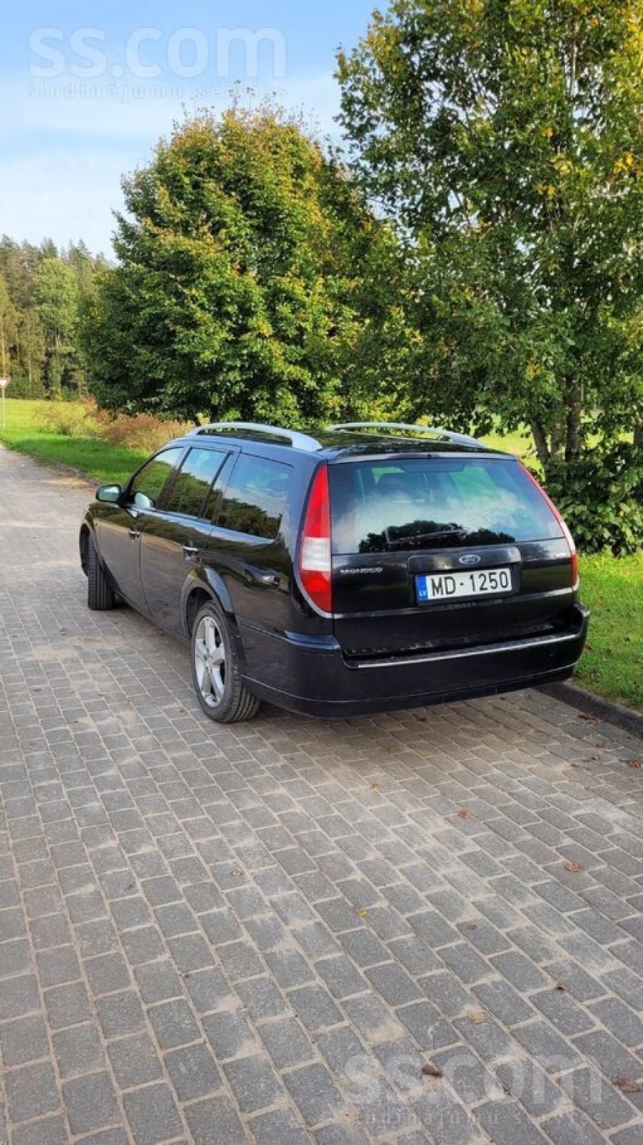Melns Ford Mondeo 2007 Rīga, ar dzinēja tilpumu 2.00 L un nobraukumu 356 tūkst. km par 850 €, foto 3 vietnē AUTOMOTO.COM.LV