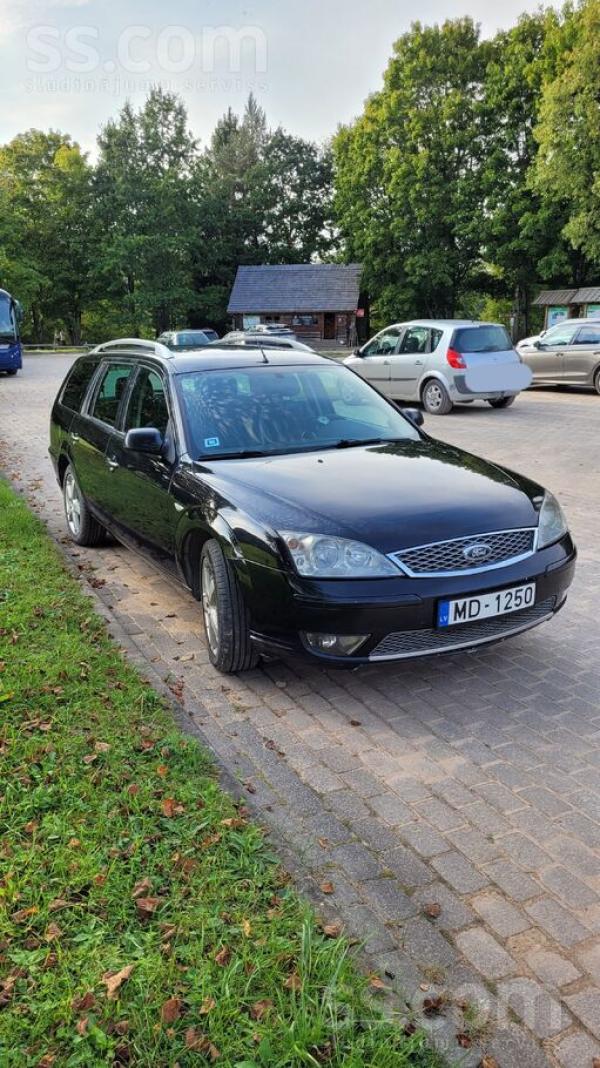 Melns Ford Mondeo 2007 Rīga, ar dzinēja tilpumu 2.00 L un nobraukumu 356 tūkst. km par 850 €, foto 9 vietnē AUTOMOTO.COM.LV