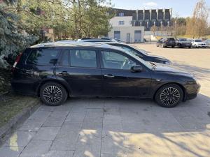 Melns Ford Mondeo 2007 Viļņa, ar dzinēja tilpumu 2.00 L un nobraukumu 400 tūkst. km par 300 €, foto 5 vietnē AUTOMOTO.COM.LV