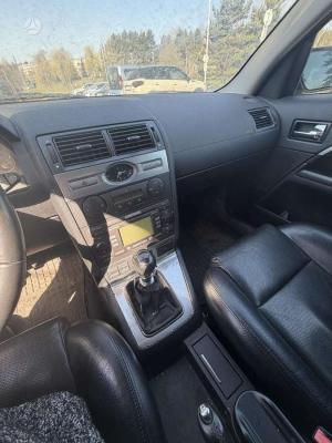 Melns Ford Mondeo 2007 Viļņa, ar dzinēja tilpumu 2.00 L un nobraukumu 400 tūkst. km par 300 €, foto 8 vietnē AUTOMOTO.COM.LV