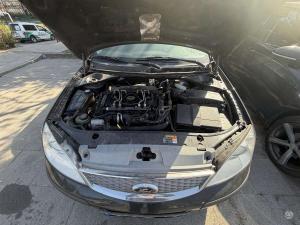 Melns Ford Mondeo 2007 Viļņa, ar dzinēja tilpumu 2.00 L un nobraukumu 400 tūkst. km par 300 €, foto 9 vietnē AUTOMOTO.COM.LV