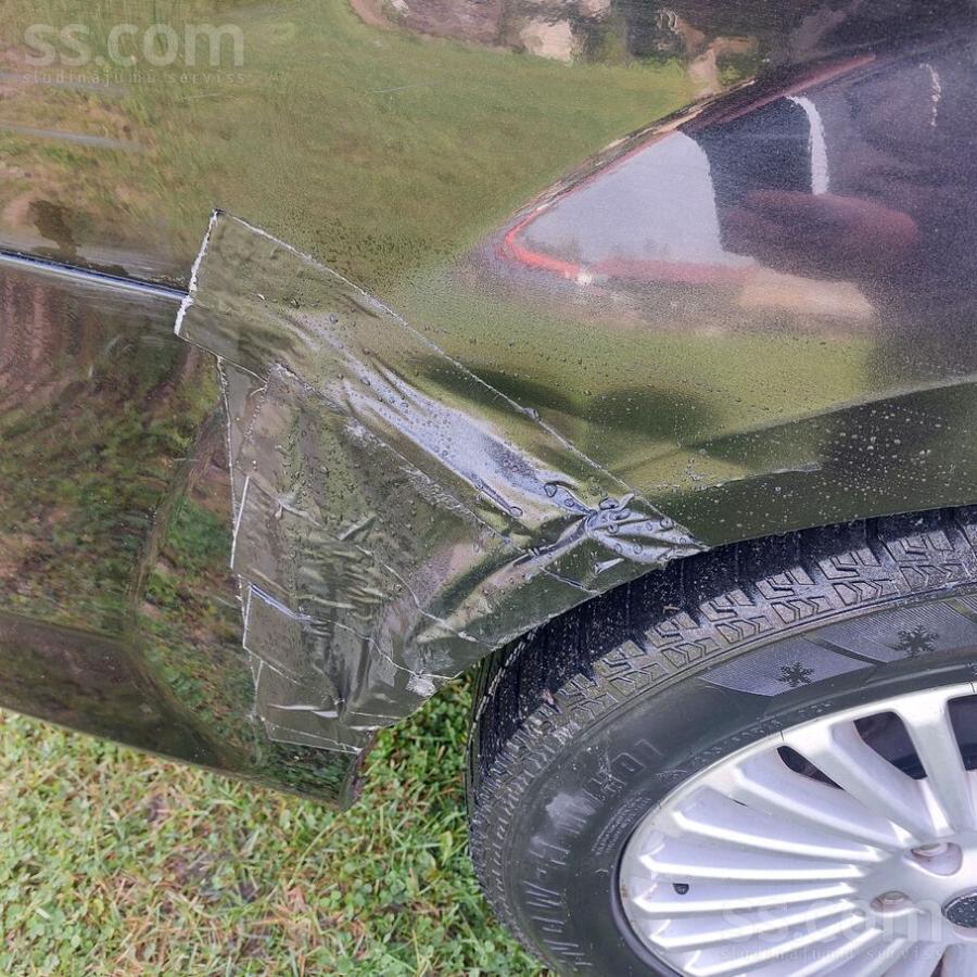 Melns Ford Mondeo 2007 Rīga, ar dzinēja tilpumu 2.00 L un nobraukumu 368 tūkst. km par 1150 €, foto 15 vietnē AUTOMOTO.COM.LV