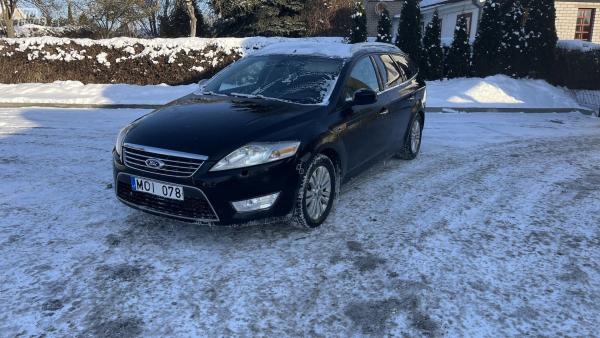Black Ford Mondeo 2008 in Vilnius, with an engine capacity of 1.80 L and mileage of 350 thousand km for 1650 €, photo 2 on AUTOMOTO.COM.LV