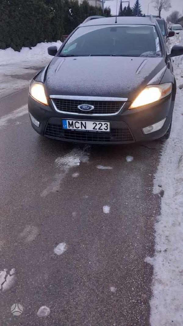 Black Ford Mondeo 2008 in Kretinga, with an engine capacity of 2.00 L and mileage of 300 thousand km for 2250 €, photo 1 on AUTOMOTO.COM.LV
