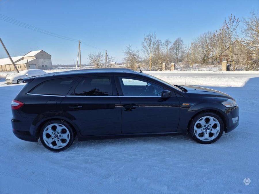Black Ford Mondeo 2008 in Alytus, with an engine capacity of 2.20 L and mileage of 294 thousand km for 3450 €, photo 10 on AUTOMOTO.COM.LV