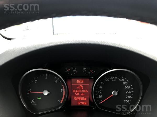Melns Ford Mondeo 2008 Cēsis, ar dzinēja tilpumu 1.80 L un nobraukumu 0 tūkst. km par 1690 €, foto 8 vietnē AUTOMOTO.COM.LV