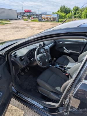 Melns Ford Mondeo 2008 Tartu, ar dzinēja tilpumu 2.00 L un nobraukumu 198 tūkst. km par 3500 €, foto 13 vietnē AUTOMOTO.COM.LV
