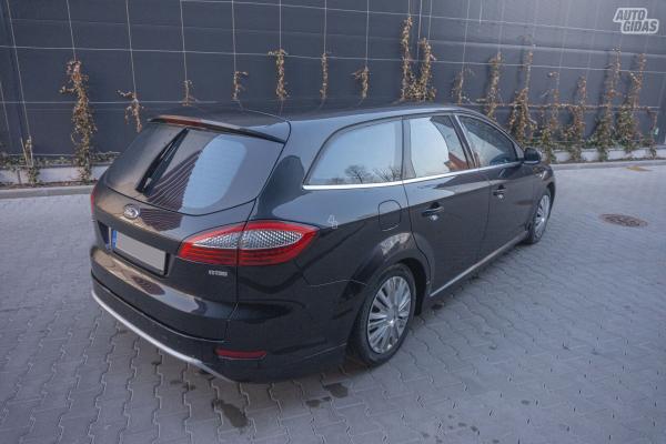 Melns Ford Mondeo 2008 Klaipėda, ar dzinēja tilpumu 2.00 L un nobraukumu 293 tūkst. km par 2350 €, foto 2 vietnē AUTOMOTO.COM.LV