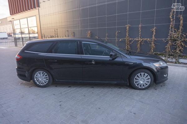 Melns Ford Mondeo 2008 Klaipėda, ar dzinēja tilpumu 2.00 L un nobraukumu 293 tūkst. km par 2350 €, foto 4 vietnē AUTOMOTO.COM.LV