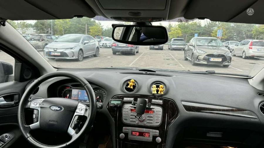 Melns Ford Mondeo 2008 Viļņa, ar dzinēja tilpumu 2.00 L un nobraukumu 339 tūkst. km par 2200 €, foto 9 vietnē AUTOMOTO.COM.LV