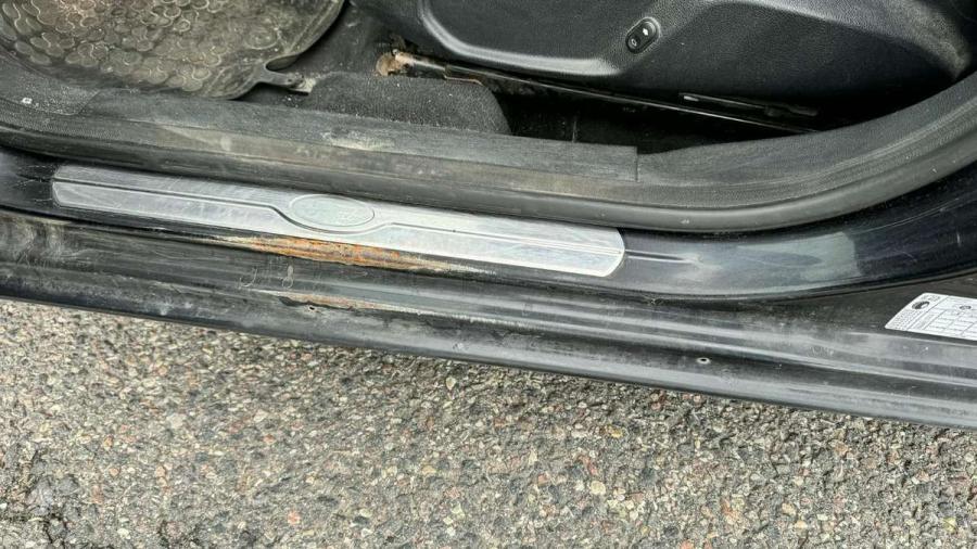 Melns Ford Mondeo 2008 Viļņa, ar dzinēja tilpumu 2.00 L un nobraukumu 339 tūkst. km par 2200 €, foto 14 vietnē AUTOMOTO.COM.LV