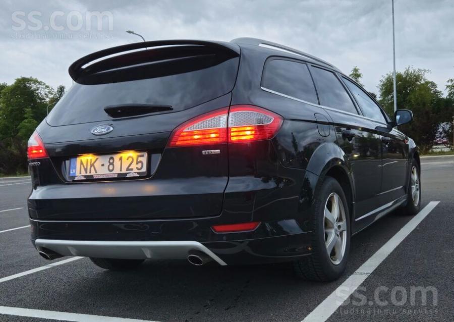 Black Ford Mondeo 2008 in Jelgava, with an engine capacity of 2.20 L and mileage of 263 thousand km for 3500 €, photo 4 on AUTOMOTO.COM.LV