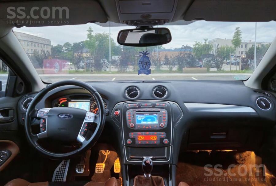 Black Ford Mondeo 2008 in Jelgava, with an engine capacity of 2.20 L and mileage of 263 thousand km for 3500 €, photo 10 on AUTOMOTO.COM.LV