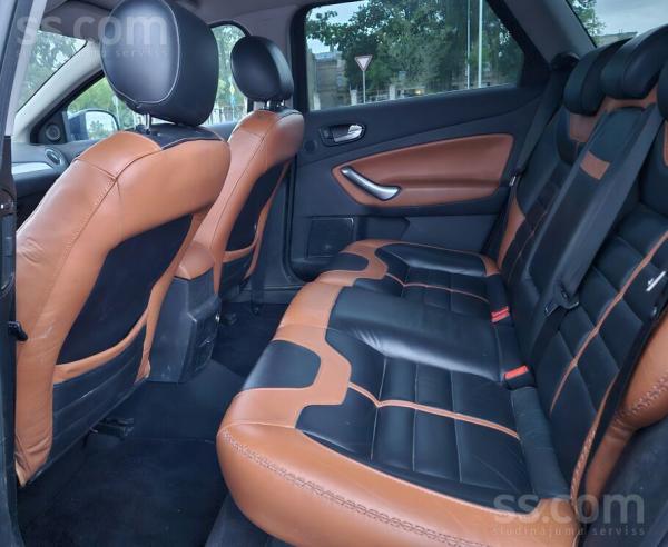 Black Ford Mondeo 2008 in Jelgava, with an engine capacity of 2.20 L and mileage of 263 thousand km for 3500 €, photo 10 on AUTOMOTO.COM.LV