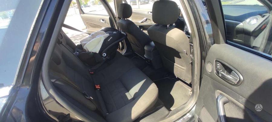 Melns Ford Mondeo 2008 Klaipėda, ar dzinēja tilpumu 1.75 L un nobraukumu 324 tūkst. km par 2550 €, foto 7 vietnē AUTOMOTO.COM.LV