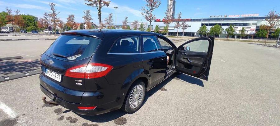 Melns Ford Mondeo 2008 Klaipėda, ar dzinēja tilpumu 1.75 L un nobraukumu 324 tūkst. km par 2550 €, foto 16 vietnē AUTOMOTO.COM.LV