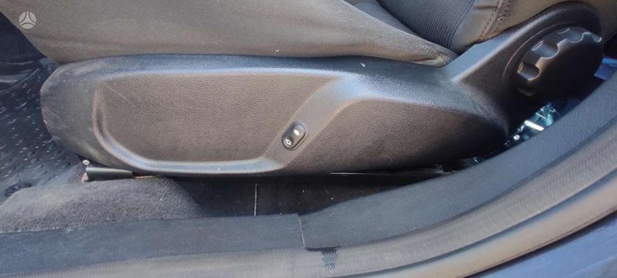 Melns Ford Mondeo 2008 Klaipėda, ar dzinēja tilpumu 1.75 L un nobraukumu 324 tūkst. km par 2550 €, foto 20 vietnē AUTOMOTO.COM.LV