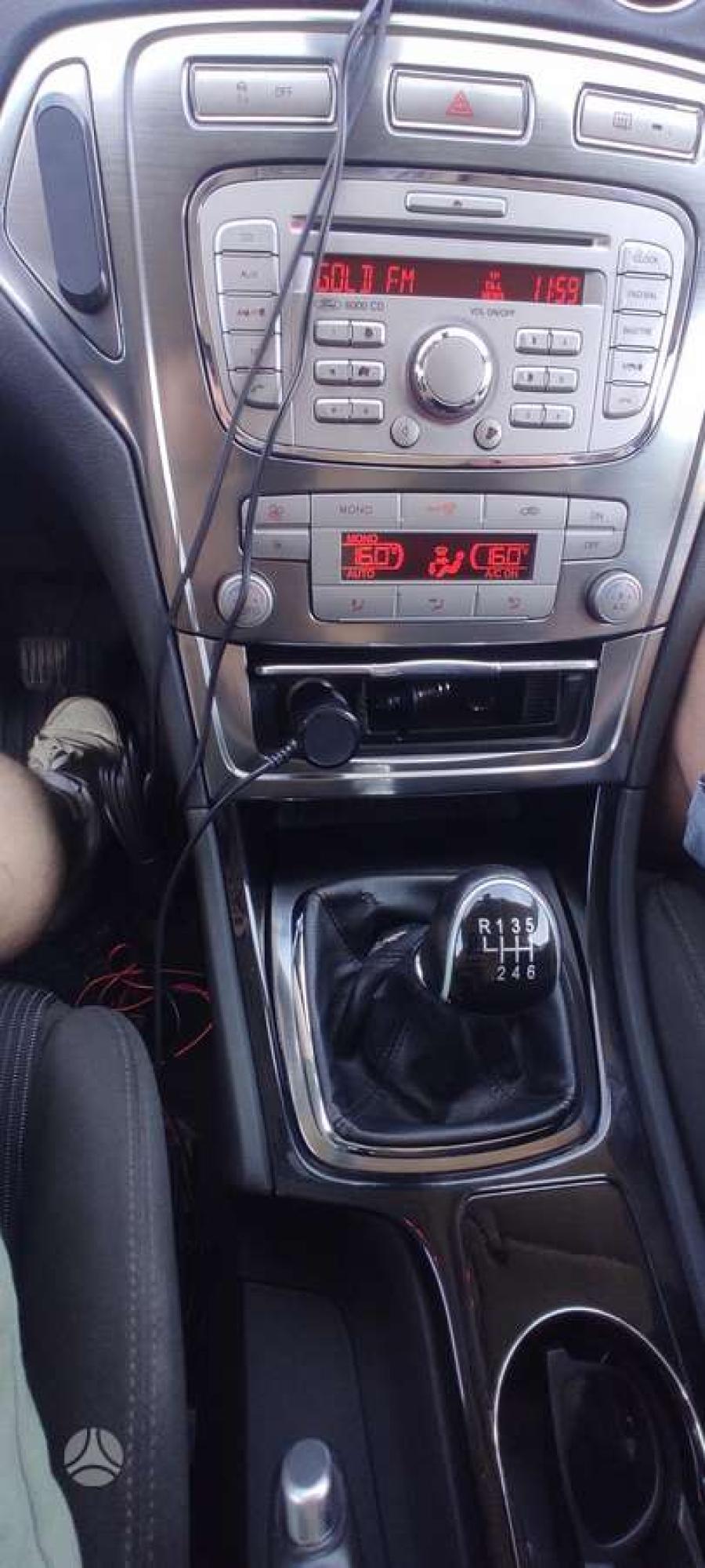 Melns Ford Mondeo 2008 Klaipėda, ar dzinēja tilpumu 1.75 L un nobraukumu 324 tūkst. km par 2550 €, foto 26 vietnē AUTOMOTO.COM.LV