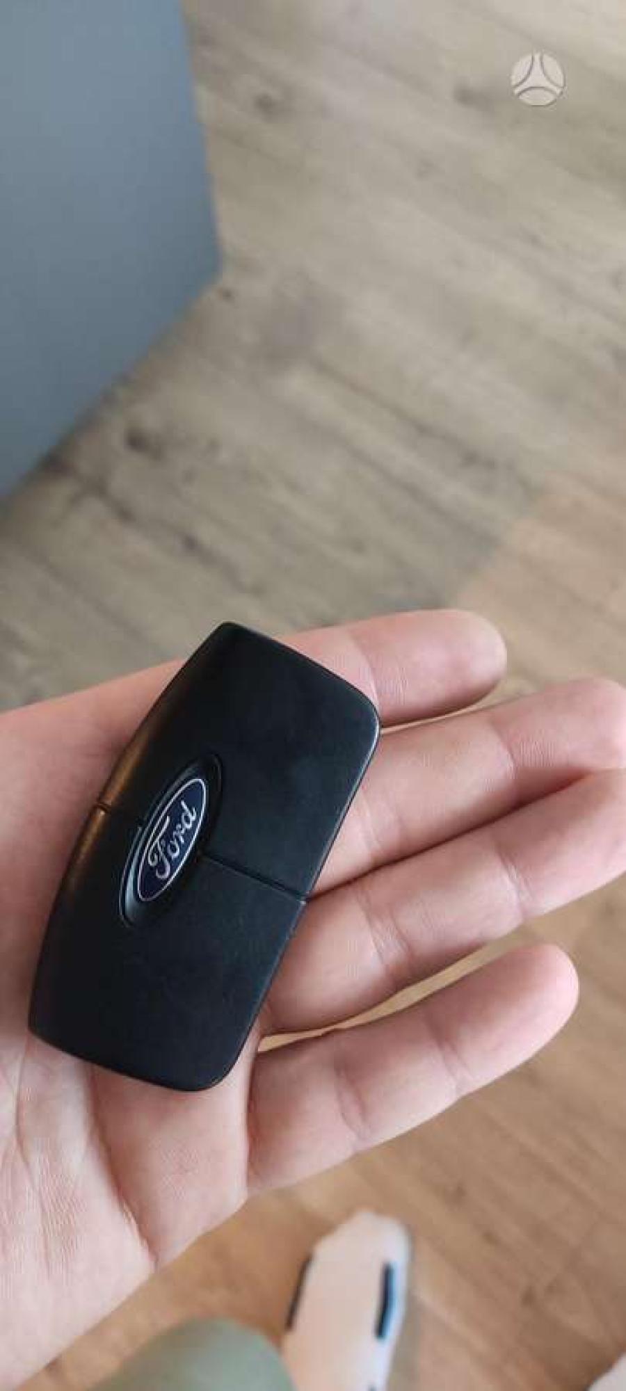 Melns Ford Mondeo 2008 Klaipėda, ar dzinēja tilpumu 1.75 L un nobraukumu 324 tūkst. km par 2550 €, foto 32 vietnē AUTOMOTO.COM.LV