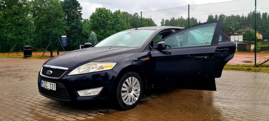 Black Ford Mondeo 2008 in Vilnius, with an engine capacity of 2.00 L and mileage of 327 thousand km for 1900 €, photo 16 on AUTOMOTO.COM.LV