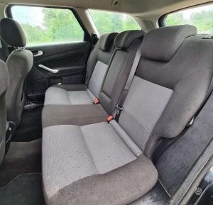 Black Ford Mondeo 2008 in Vilnius, with an engine capacity of 2.00 L and mileage of 327 thousand km for 1900 €, photo 28 on AUTOMOTO.COM.LV