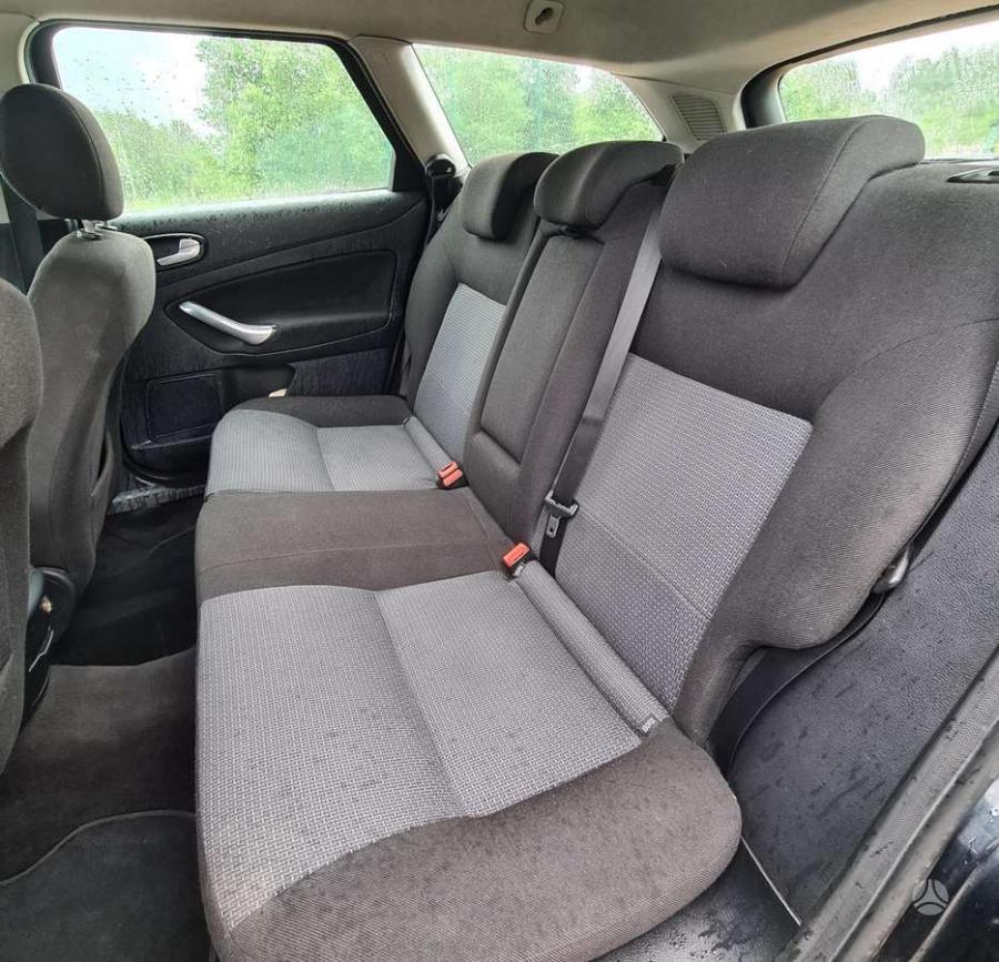 Black Ford Mondeo 2008 in Vilnius, with an engine capacity of 2.00 L and mileage of 327 thousand km for 1900 €, photo 28 on AUTOMOTO.COM.LV