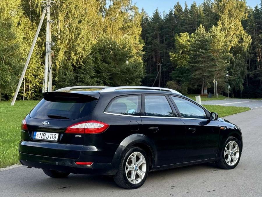 Black Ford Mondeo 2008 in Radviliskis, with an engine capacity of 2.00 L and mileage of 316 thousand km for 1650 €, photo 8 on AUTOMOTO.COM.LV