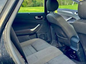 Black Ford Mondeo 2008 in Radviliskis, with an engine capacity of 2.00 L and mileage of 316 thousand km for 1650 €, photo 15 on AUTOMOTO.COM.LV