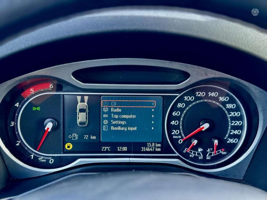 Black Ford Mondeo 2008 in Radviliskis, with an engine capacity of 2.00 L and mileage of 316 thousand km for 1650 €, photo 16 on AUTOMOTO.COM.LV