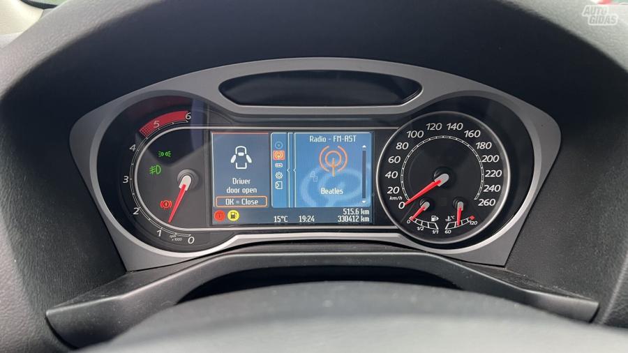Black Ford Mondeo 2008 in Kaunas, with an engine capacity of 2.00 L and mileage of 330 thousand km for 2050 €, photo 12 on AUTOMOTO.COM.LV