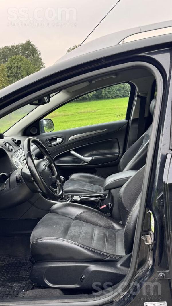 Melns Ford Mondeo 2008 Kuldīga, ar dzinēja tilpumu 2.00 L un nobraukumu 250 tūkst. km par 1700 €, foto 8 vietnē AUTOMOTO.COM.LV