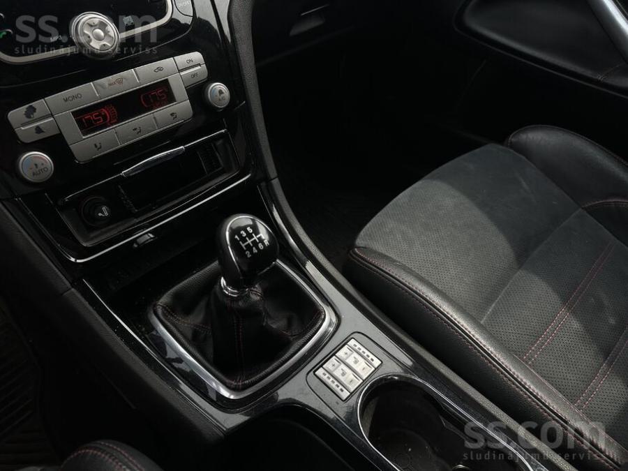 Black Ford Mondeo 2008 in Jelgava, with an engine capacity of 2.20 L and mileage of 0 thousand km for 850 €, photo 7 on AUTOMOTO.COM.LV